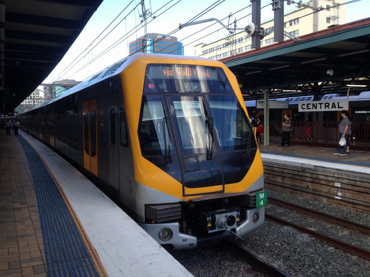 Double Decker Train | Transport Design International (TDI)